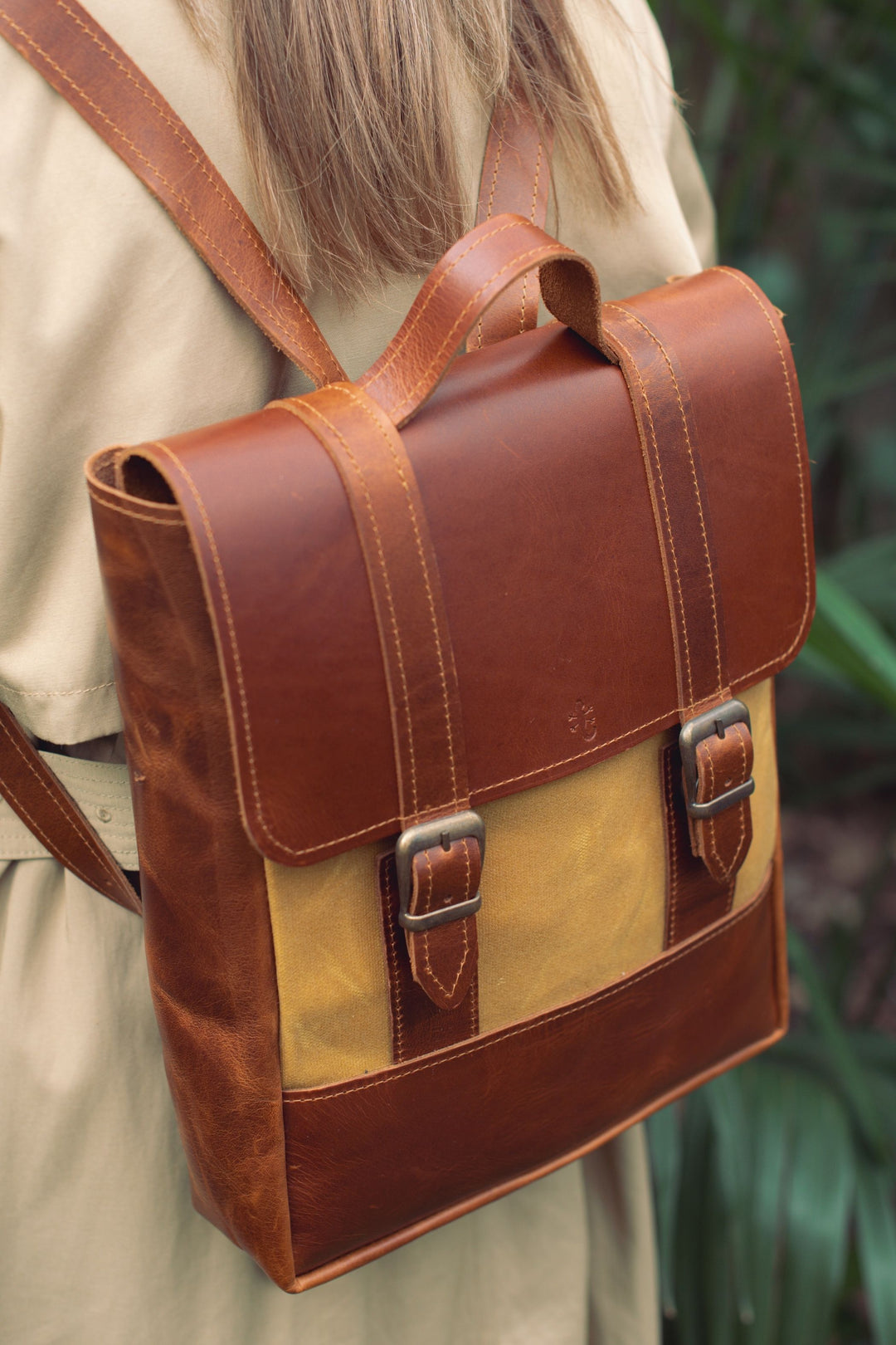 Honeybag – Semender Leather Goods