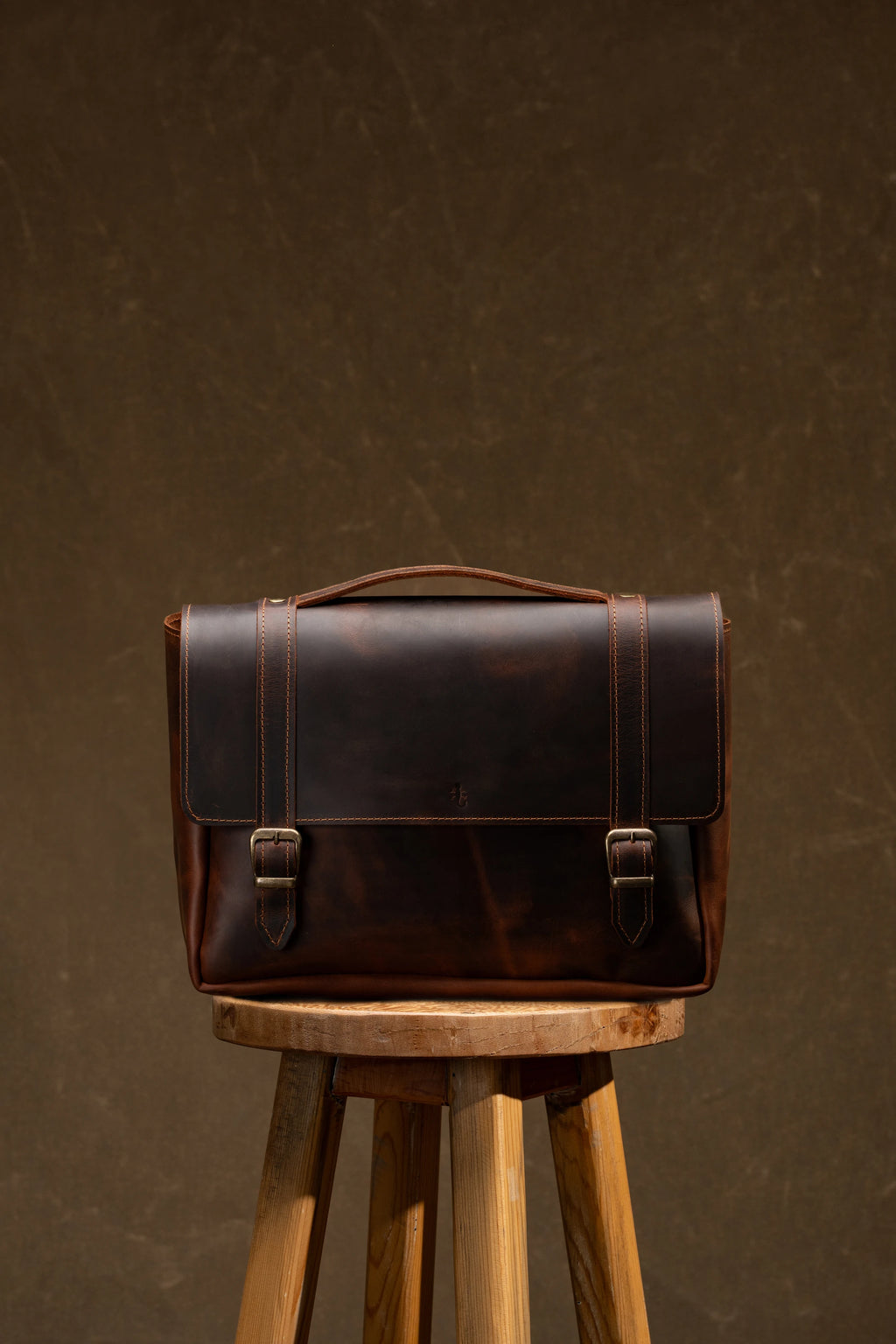 Lawbag – Semender Leather Goods